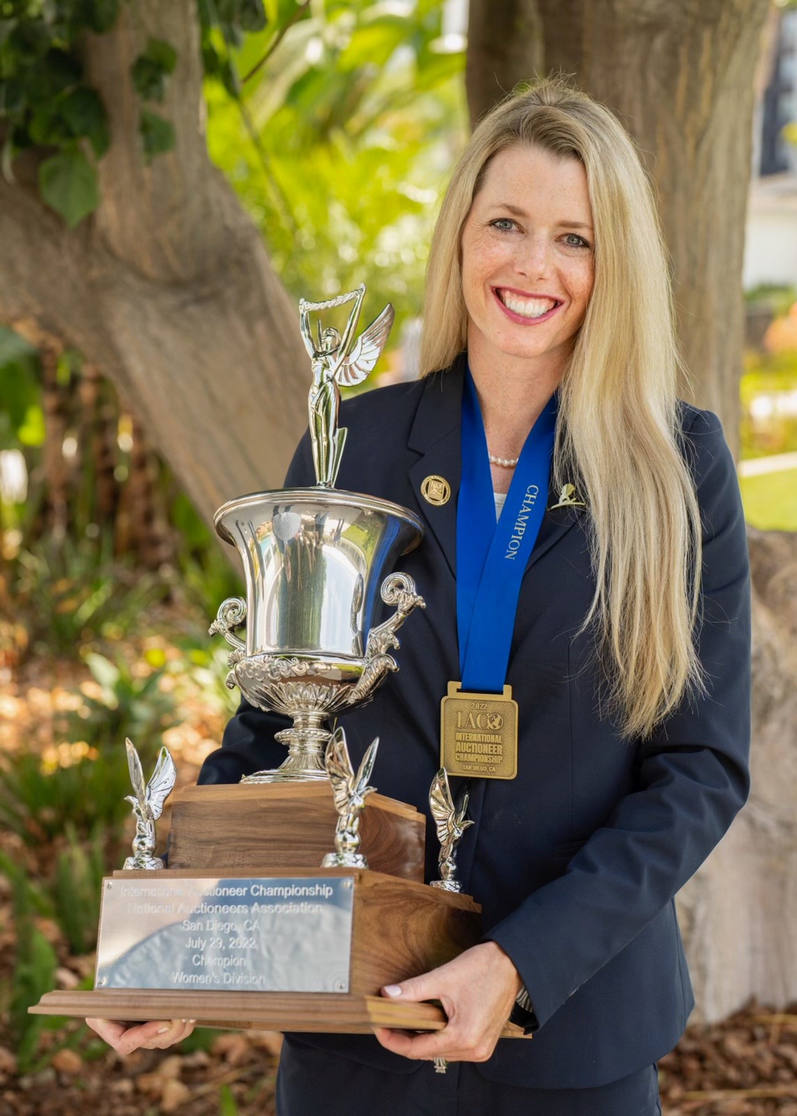 Chantel Kimball Bio - Wisconsin Auctioneers